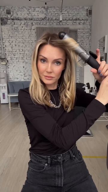 Крупные локоны за 5 минут #прическа #укладка #волосы #локоны