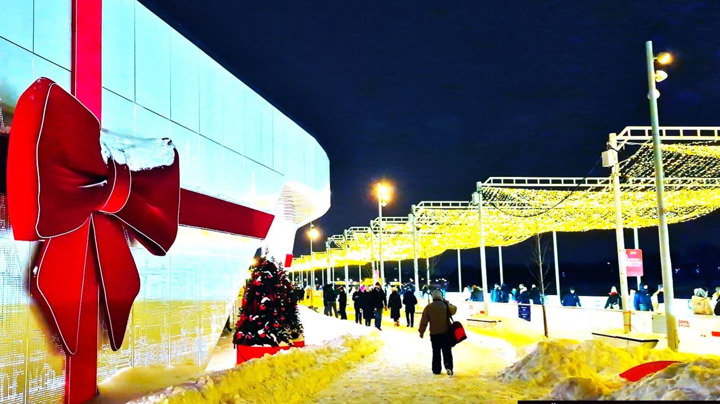 Каток на Царской набережной в Коломенском. Впервые в Москве! Вечерняя новогодняя Царская набережная
