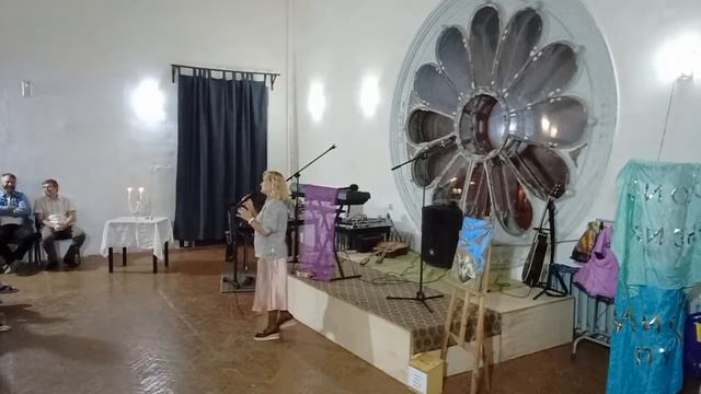 "Под сенью крыл". Служение группы "Софония"