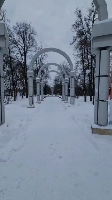 Входная стелла Люберецкого парка со стороны Октябрьского проспекта