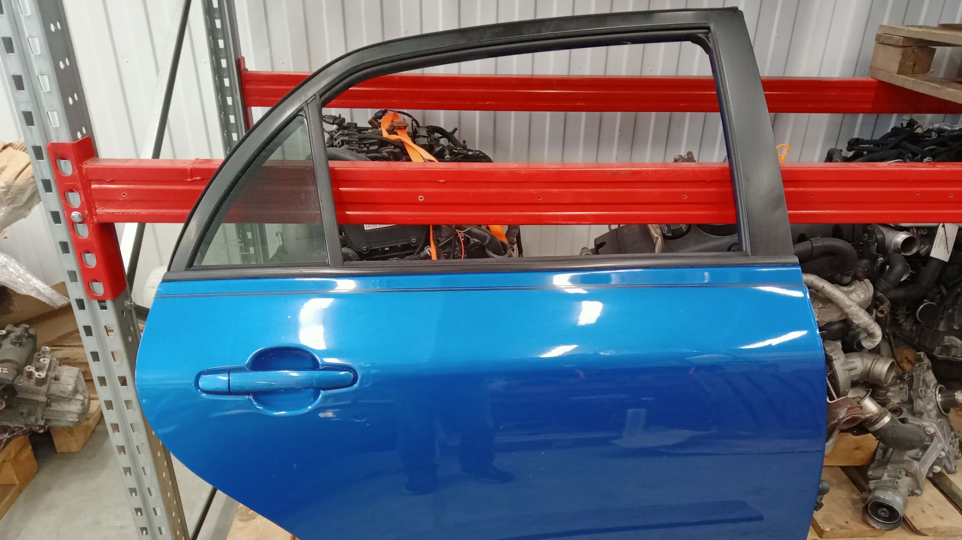 DZP00003 - Правая задняя дверь Toyota Corolla E150 - Цвет синий, голубой