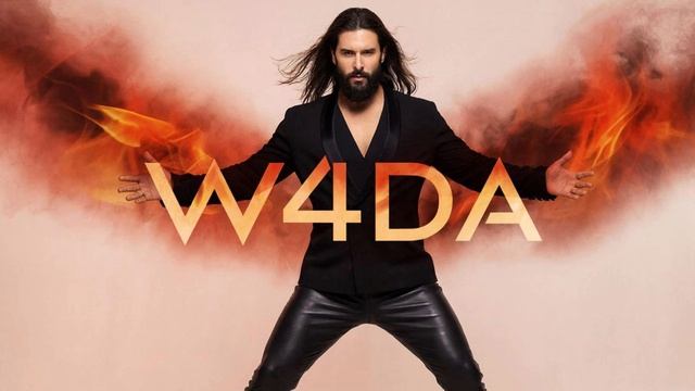 Трансгендер - мошенник. За деньги, да.