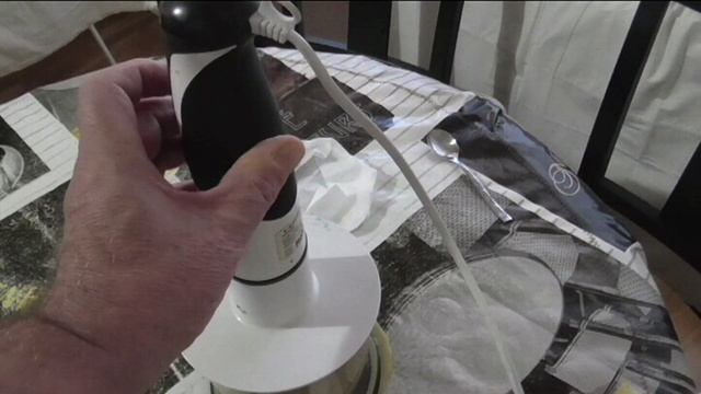 Коктейль из размолотых семечек тыквы и кабачков