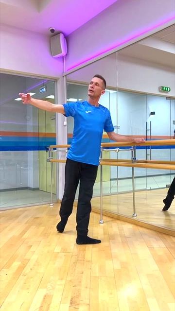 "БАЛЕТНЫЙ ПИЛАТЕС". Сергей Зверев, артист балета Большого театра.