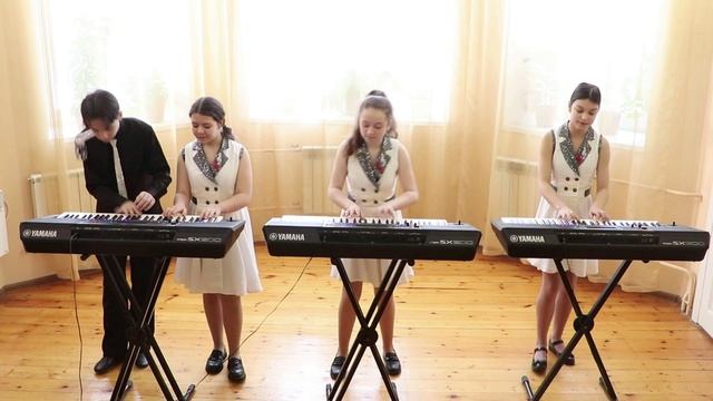 Ж.Оффенбах -Канкан ансамбль ЮниАкс