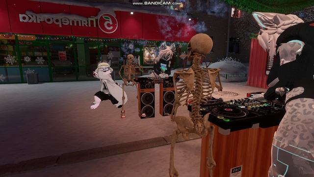 VRChat Тусямба