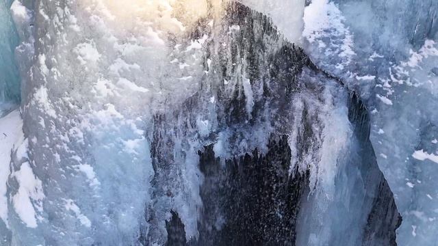 Водопад, который не замерзает