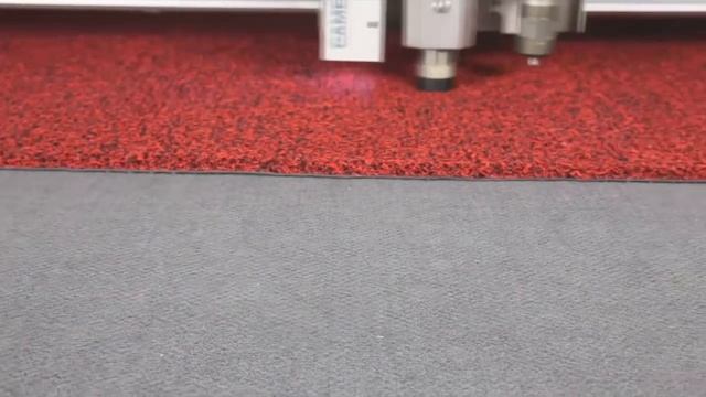 TPS X7 2516 - машина для резки автомобильных ковриков