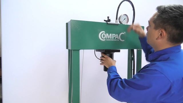 Пресс для автосервиса Compac FP 30