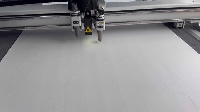 Планшетный плоттер KARTECH KT-1625, плавная резка