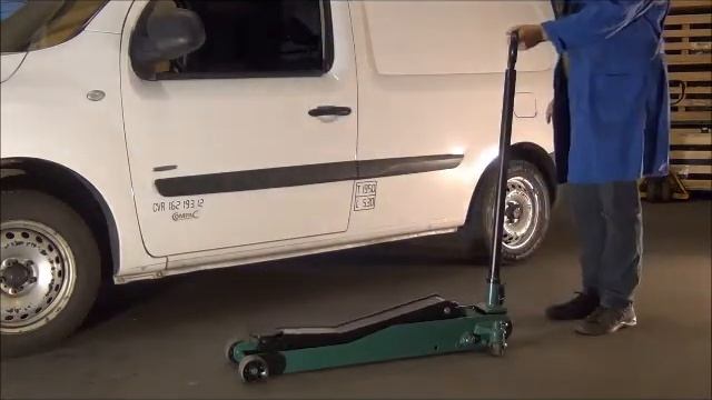 Домкрат Compac 1,4T HC 77