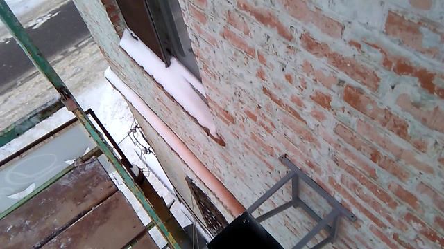 Монтаж вытяжной трубы для пекарни.