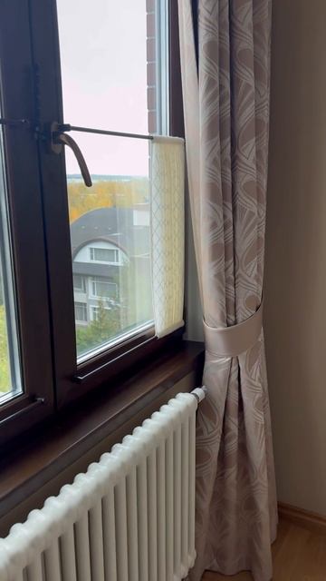 Комплект классических и штор кафе