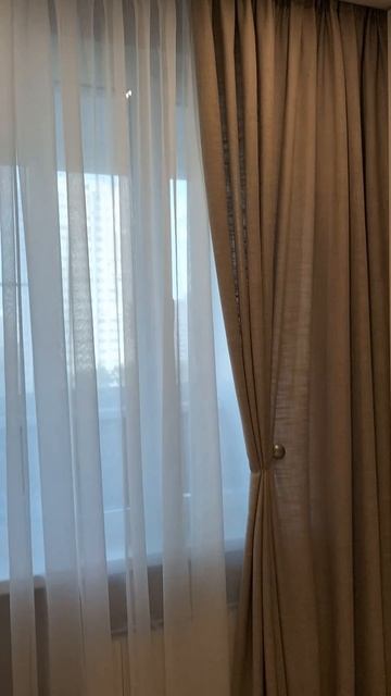 Комплект из нескольких видов штор