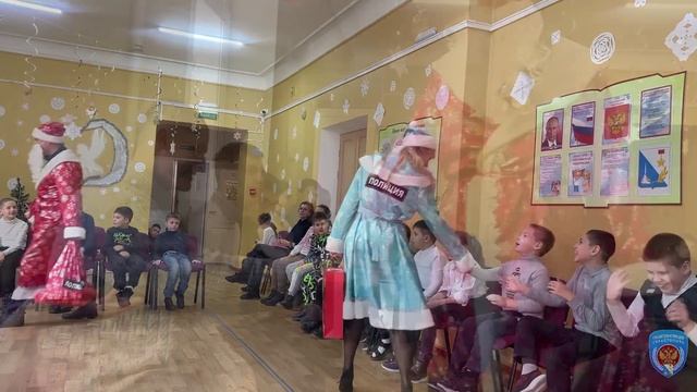 Госавтоинспекторы поздравили с праздниками воспитанников севастопольского интерната