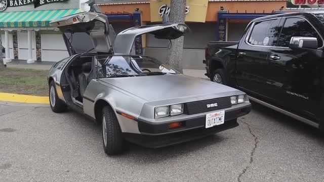 Шоу маслкаров Muscle Cars, Street Rods