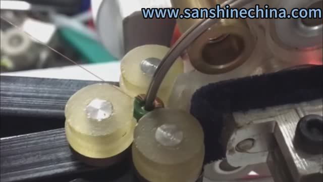 SS900B2-1.8 точный автомат обмотки миниатюрных тороидальных катушек тонкой проволокой