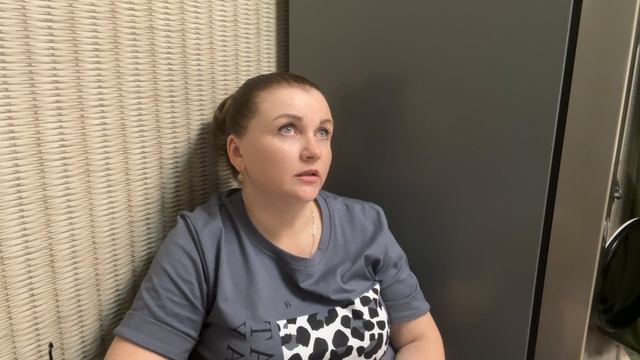 "Чай,салфетки и чужое мнение:как не потерять себя за кружевом чужих слов"