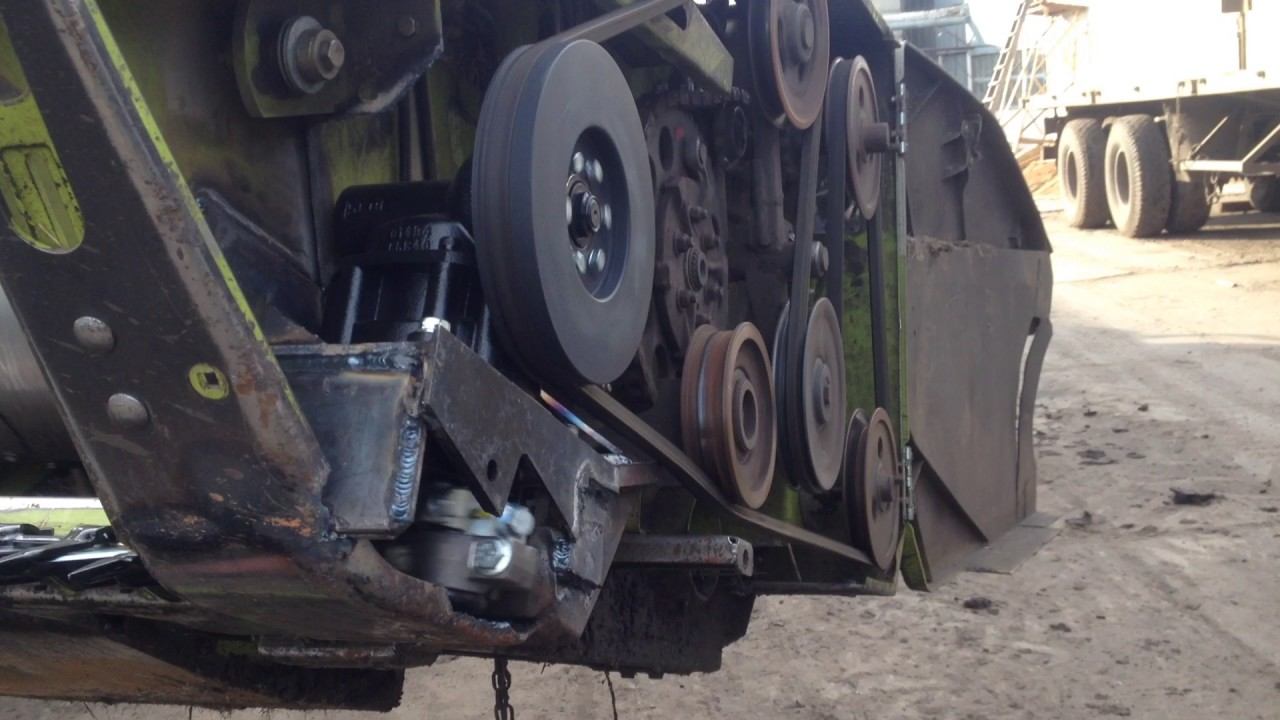 Запуск жатки Claas Vario 900 переоборудованной на режущий аппарат Шумахер.