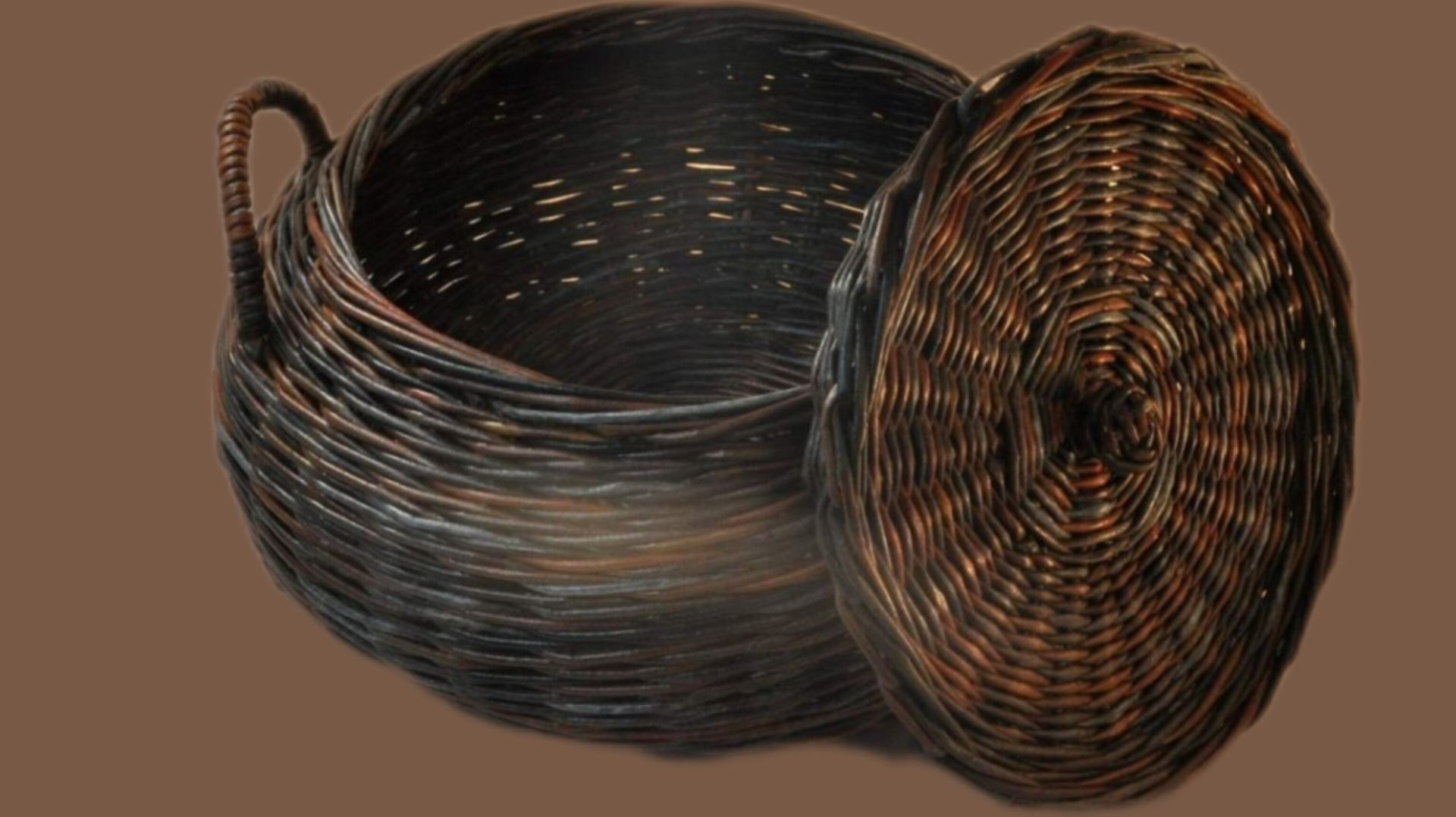 МК. Корзина-Пузатик с крышкой из бумажной лозы. #13