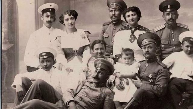 "ВПЕРЁД И С ПЕСНЕЙ"... (Фото гр. БЕЛАЯ ГВАРДИЯ) - Дуэт АДРИАН и АЛЕКСАНДР (белогвардейский романс))