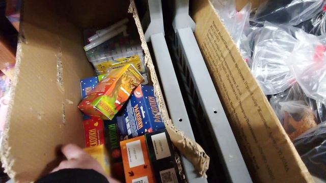 Загадочные новинки в магазине чижик. Пришёл посмотреть новую продукцию.