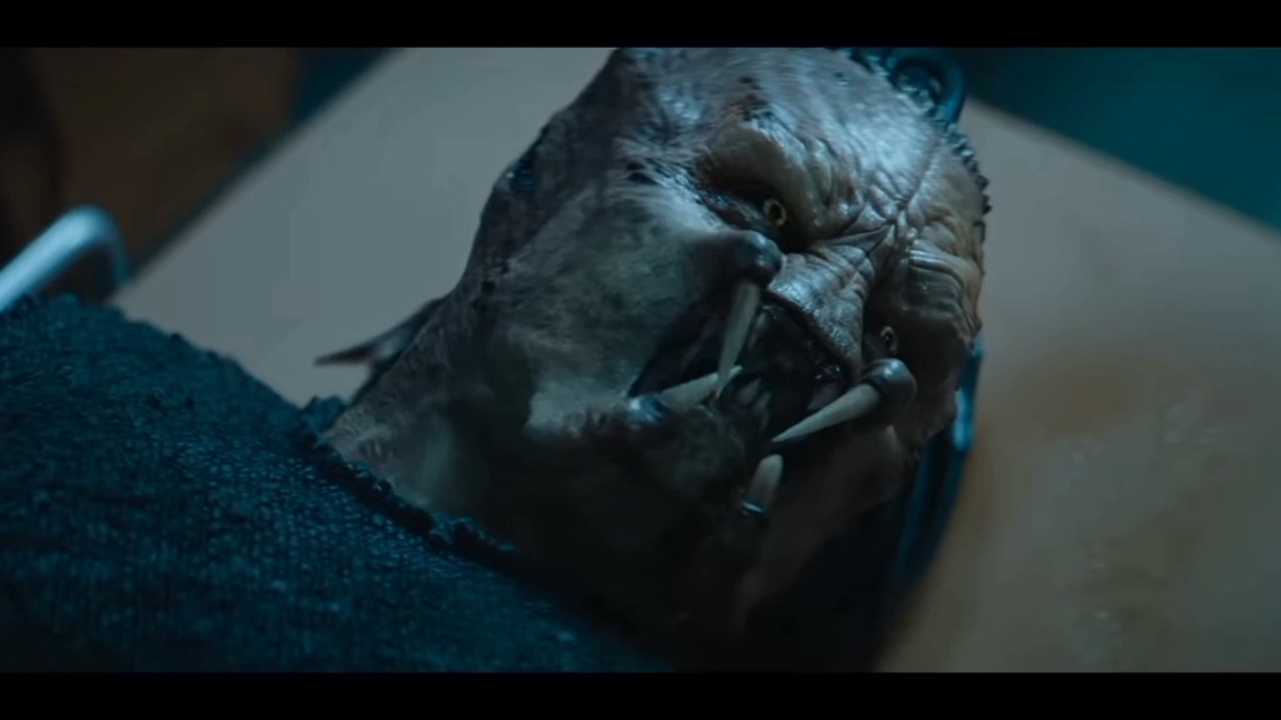 Хищник: Бесплодные земли: (BTS: аутентичная синтетика) Особенности