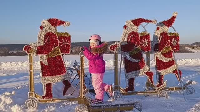 Новогодние приключения Насти: воздушный шар, ледовый городок и катание на коньках!