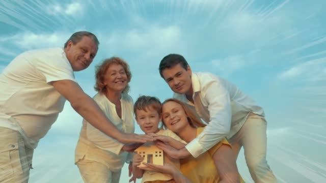 А я за мир!!! За мир на всей земле!