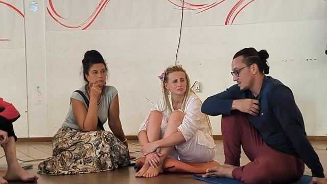 Свободное общение с участниками круглого стола