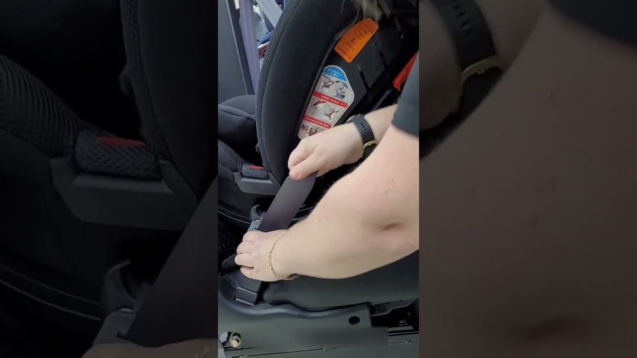 Установка автокресла HB Sandex за 20 секунд!