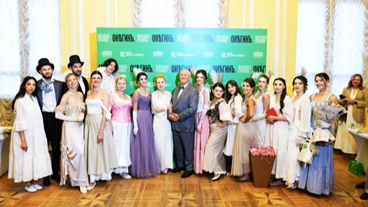 Бэкстейдж подготовки к спектаклю в рамках празднования юбилея ПАО КБ «Центр- инвест»