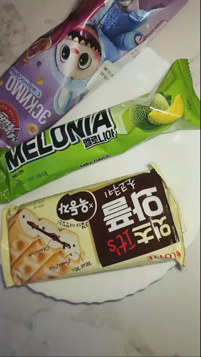 Пробуем корейское мороженое и трендовое с шариками