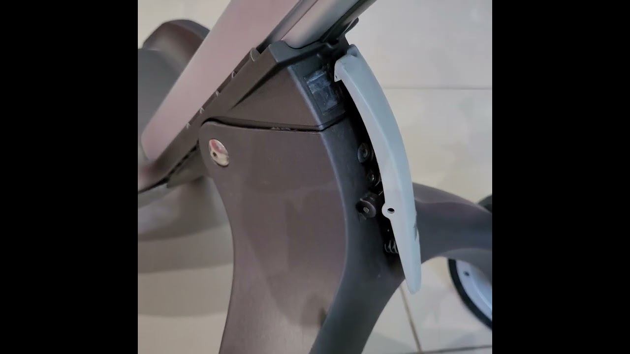 Ремонт коляски Stokke Xplory