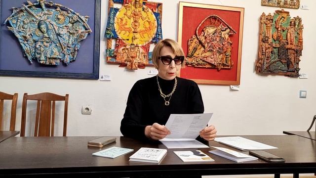Арт-проект «Бегемот Внутри» представляет поэта Веру Липатову