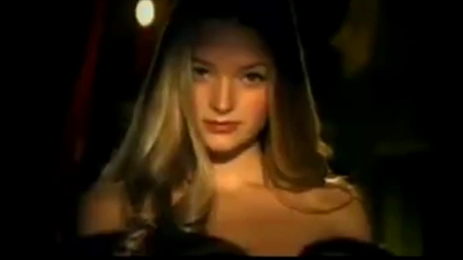 Юмор - " А если твой муж вернётся ? "(Реклама автомобиля)