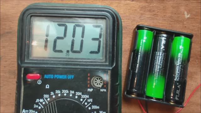 Соединение аккумуляторов в батарею.