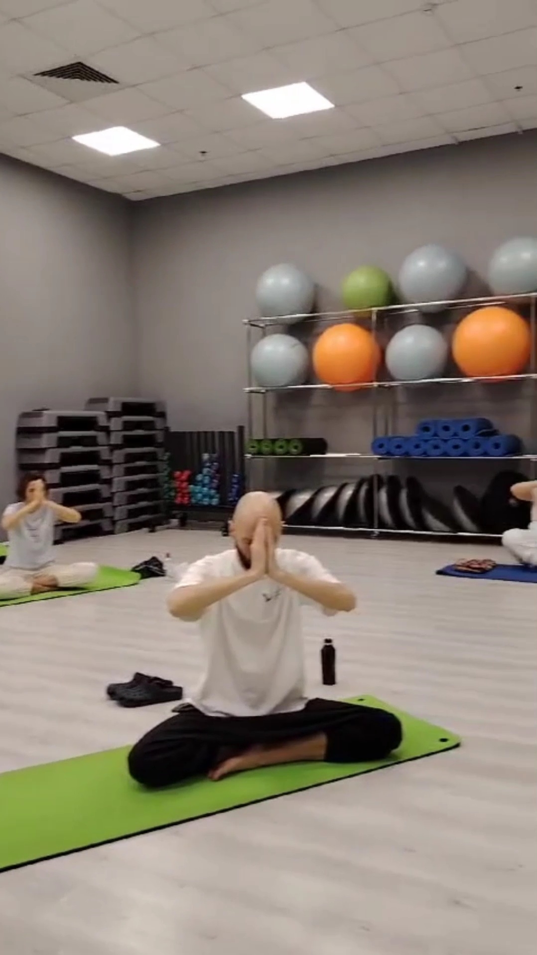 Кундалини йога День Зимнего Солнцестояния Фрагменты класса для расслабления и преодаления усталости