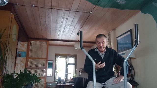 Я не верю в бога. Я больше склонен воспринимать жизнь, как.  лап 17