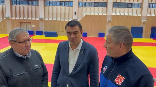 О развитии  ветеранского пляжного самбо с Алексеем Левицким и Романом Мотылевым.