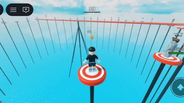 Я играю в прыжки под полоской