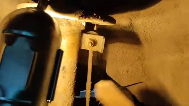 КАК снять рулевую рейку Меган 2 Scenic 2 (часть 1) ремонт рулевой рейкиМеган 2 Scenic 2