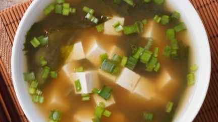 Суп с мисо.