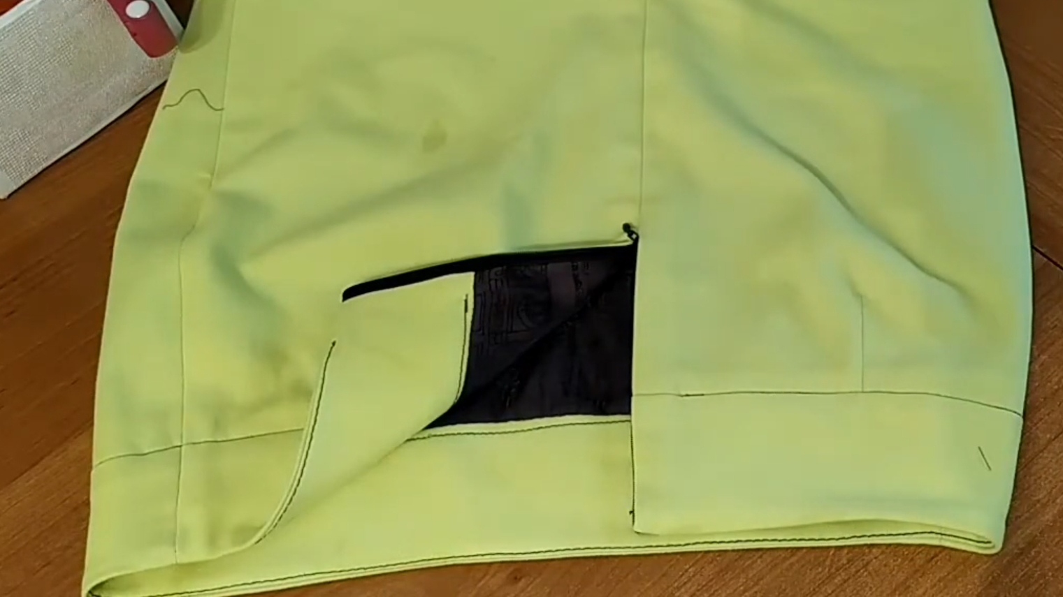 Как обработать верхний срез юбки ,как пришить подкладку.