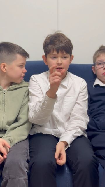 Развитие эмоционального интеллекта и подростковая терапия online и offline.