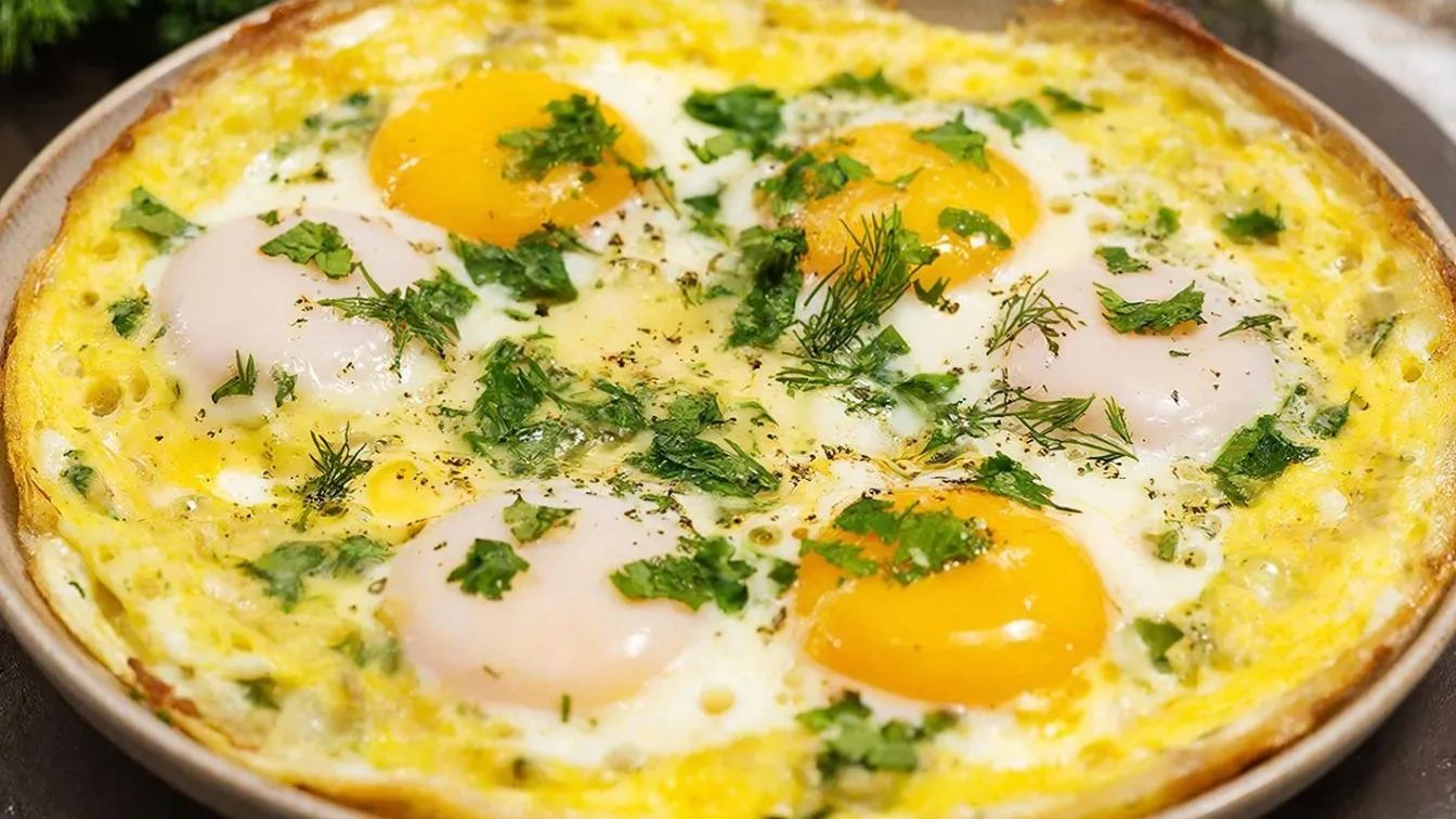 Полезная Глазунья - быстро и вкусно  (она же Яичница)