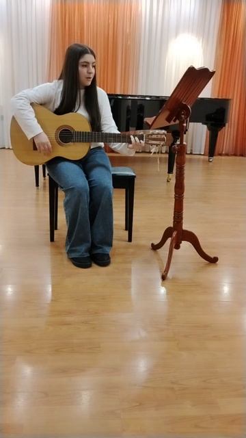 Арутюнян Нора Пропадая в миллионах навек