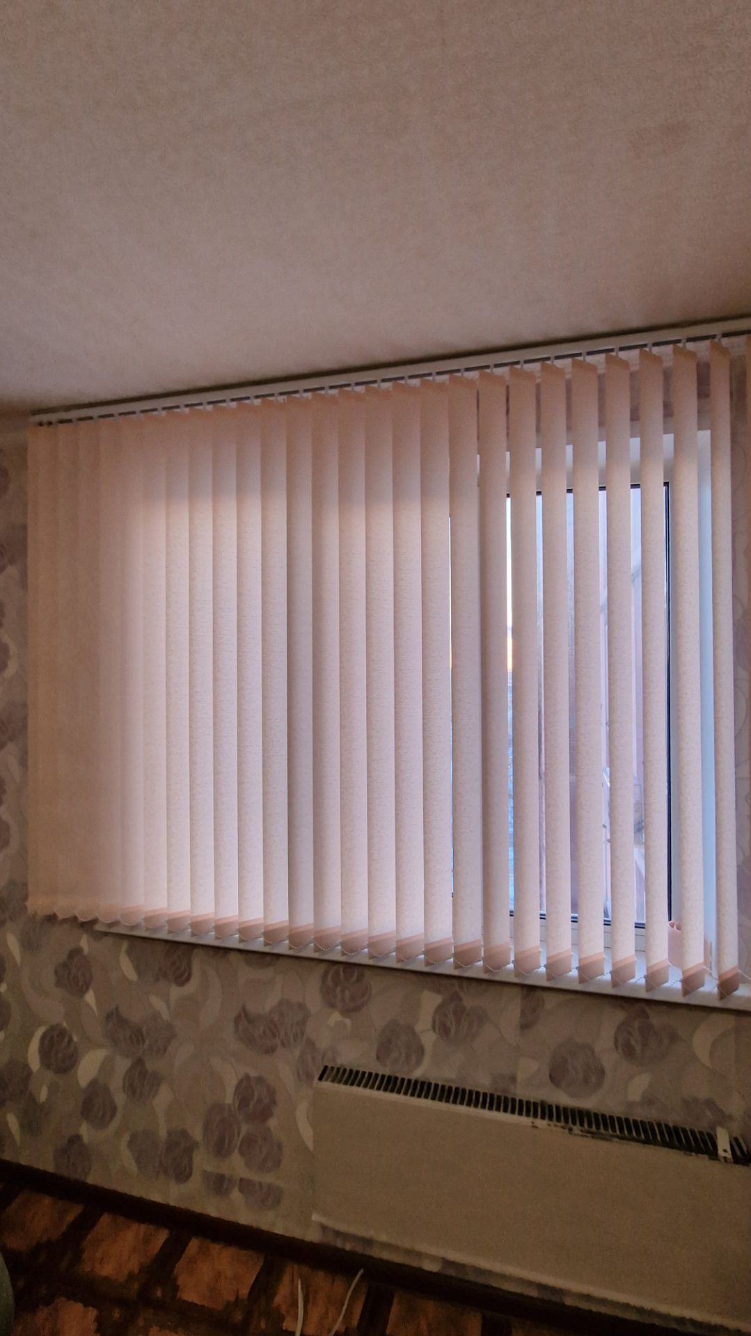 Ткань Адель Персиковый. Вертикальные тканевые жалюзи.