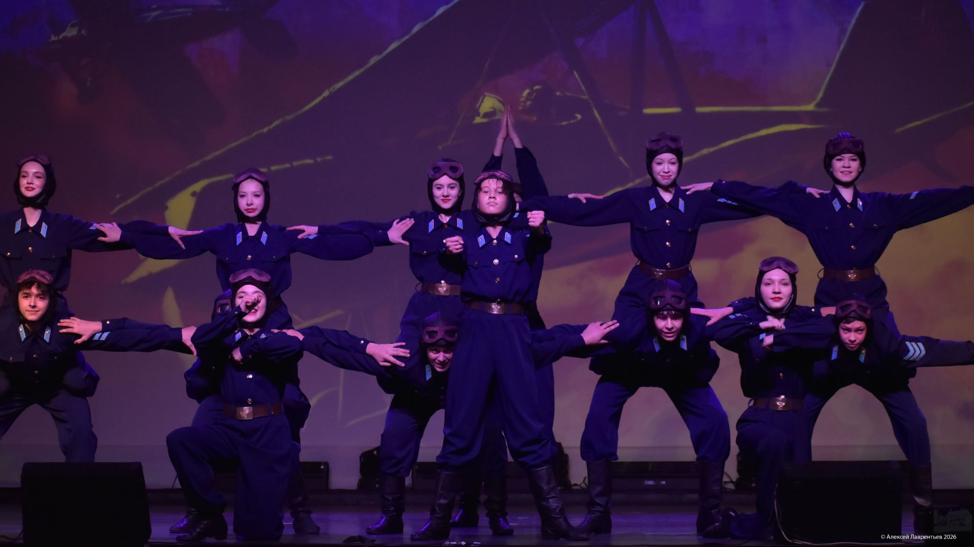 Танец "Авиаторы"