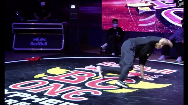 Брейк Данс | Брейкинг – Фишки футворк и фляг